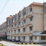 Mob of 150-strong locals attack Boys Hostel of YCCE, damage property ...