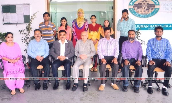 Students excel as University Toppers of RTMNU at Anjuman College of ...