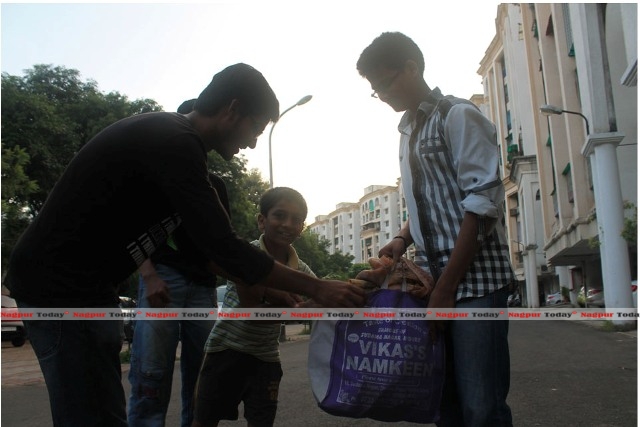 VNIT’s students ‘Prayaas’ to help J&K flood victims : Nagpur Today ...