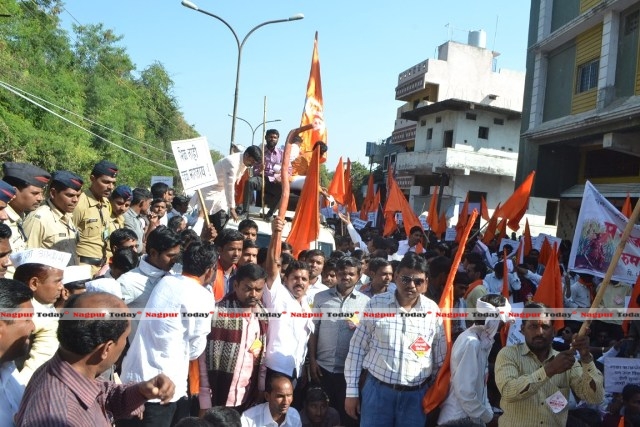 Maratha community demands reservations - Nagpur Today : Nagpur News