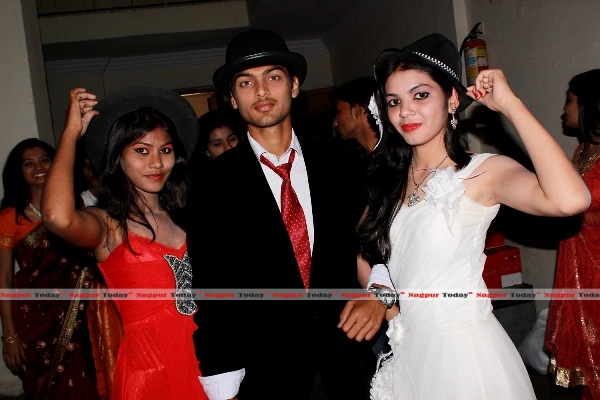 Success of the college fest ‘Darpaan’ delights the students of AGPCE ...