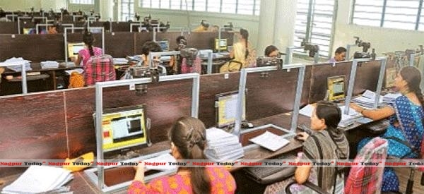 RTMNU: Onscreen valuation centre & Mobile App launched - Nagpur Today ...