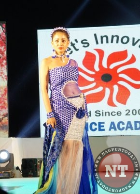 Models of Cadence Academy set the stage Ablaze during Ramp Inferno-2016 ...