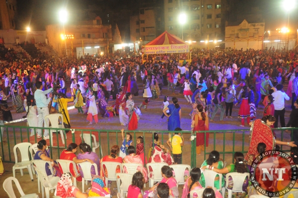 Lotus Maha Raaas Garba entertained garba lovers - Nagpur Today : Nagpur ...