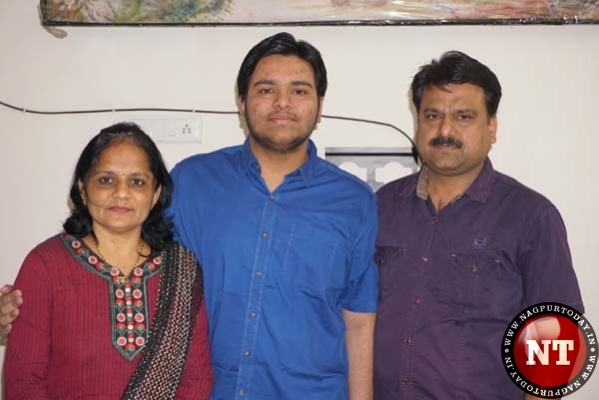 Sameer and Harsh, 2nd and 4th Vidarbha toppers of JEE credit ICAD for ...