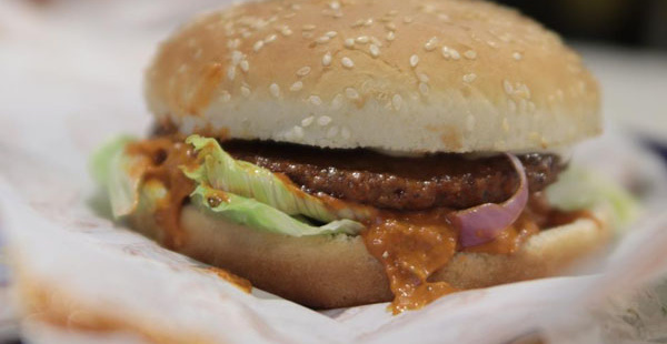 Burger Singh Sets Desi Tone For Western Fast Food - Nagpur Today ...