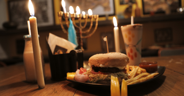 Satiate your cravings for quick bite attribal-themed Indiana Chief Cafe ...