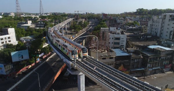 Maha Metro Conducts Load Test on Sitabuldi-Zero Mile Stretch Nagpur ...