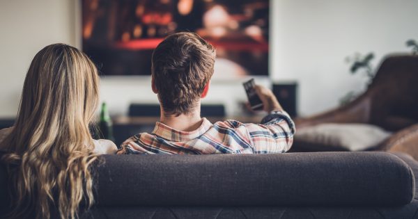Why Most People Prefer Watching Movies Online? - Here Are Some Benefits ...