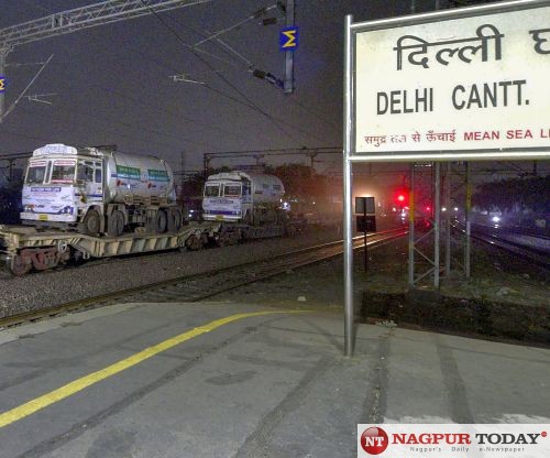 Oxygen Express with 70 tonnes of oxygen reaches Delhi Nagpur Today ...