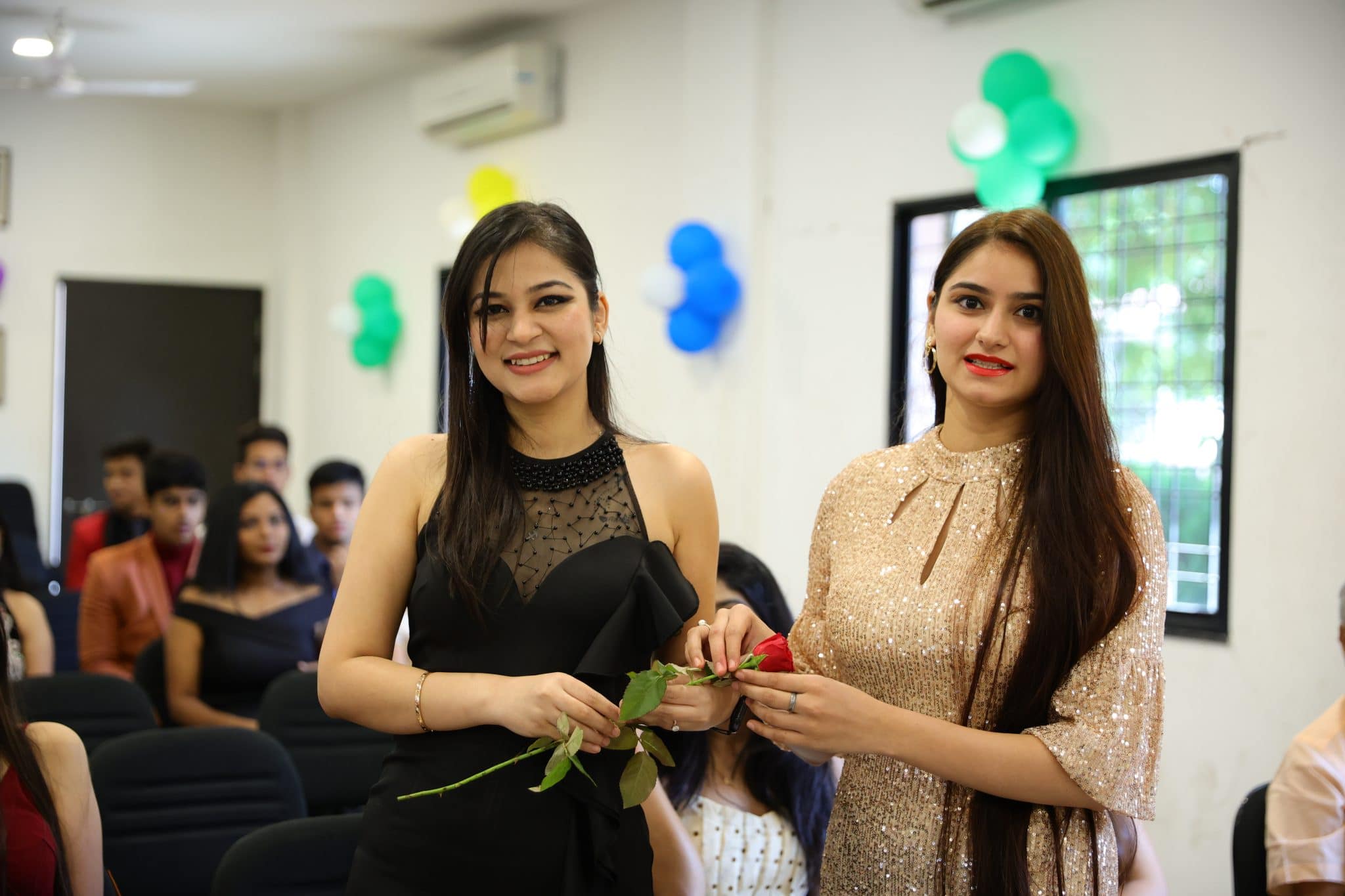 Fly High Institute organizes fresher’s party it’s Second Batch - Nagpur ...