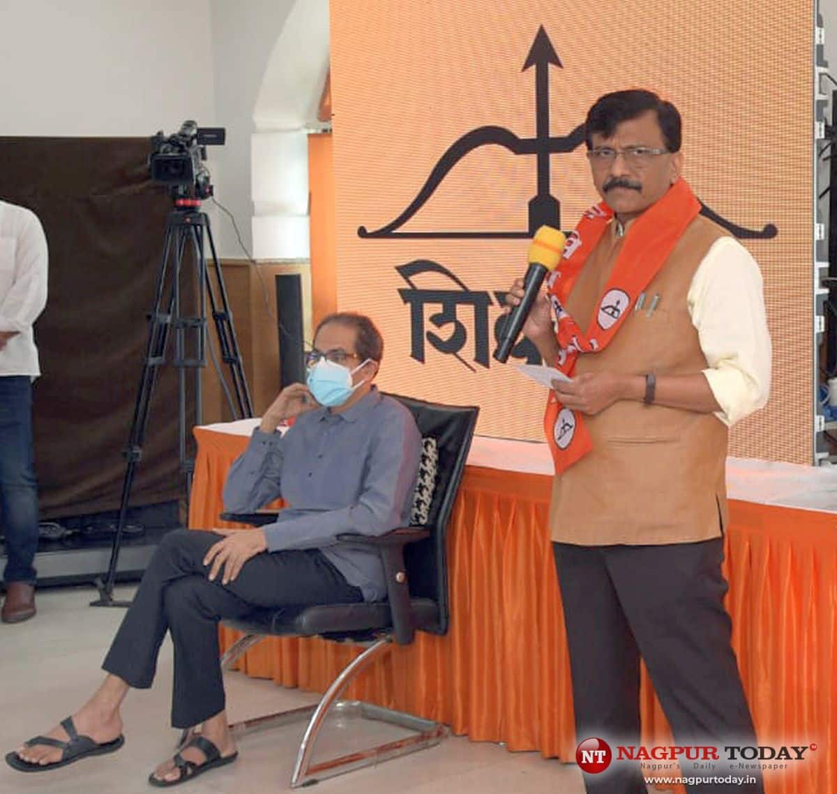 Uddhav group moves EC over Bow and Arrow symbol