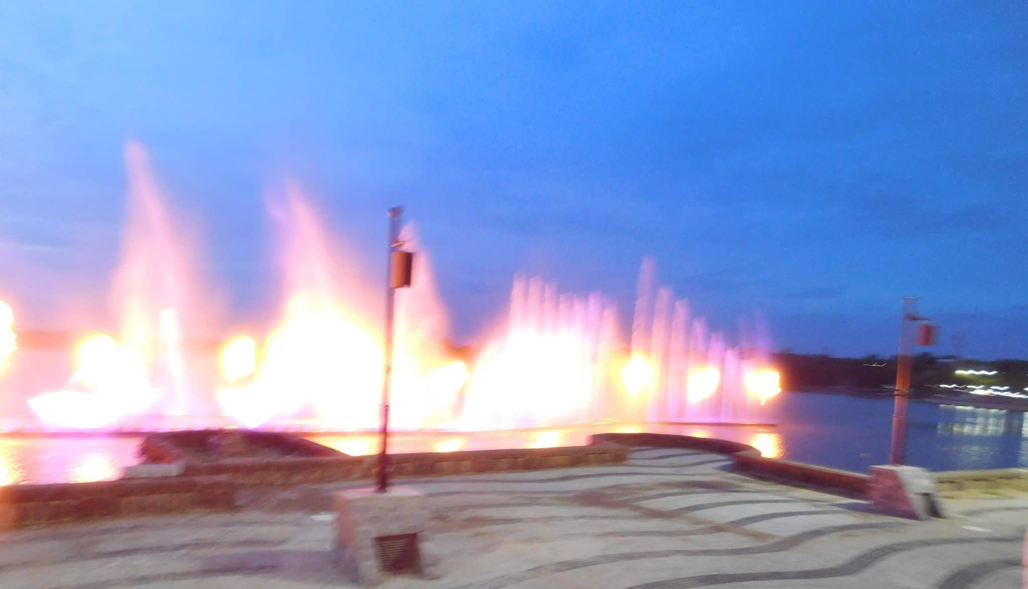 Nagpur to go colourful as musical fountain at Futala Lake starts from ...