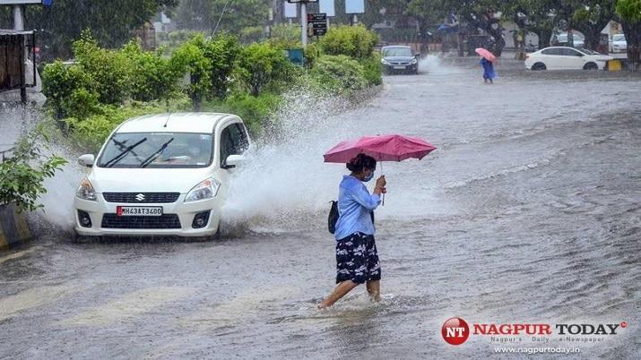 Heavy rains lashing many parts across Maharashtra