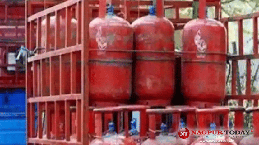 Commercial LPG cylinder prices slashed by Rs 171.5 from May 1