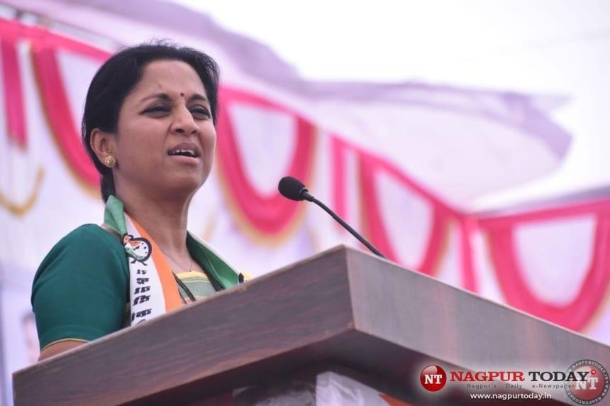 शिंदेसरकारच्या मंत्रीमंडळात महिलांना योग्य ते प्रतिनिधीत्व नाही -खासदार ...