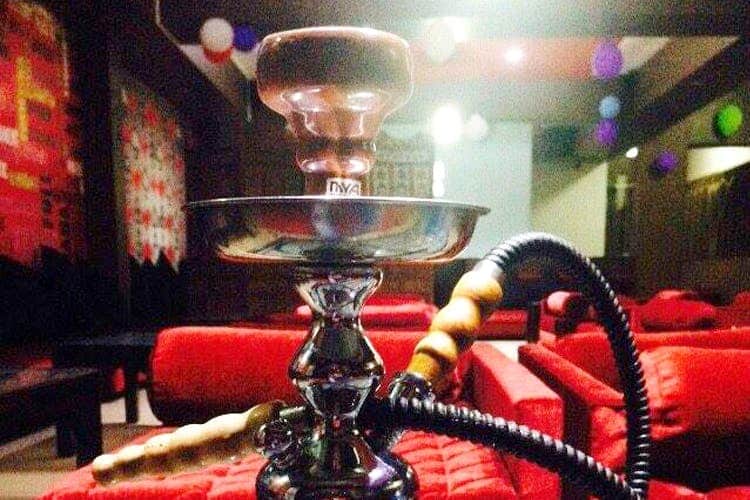 Hookah parlours running in paan kiosks busted in Kotwali, four men arrested