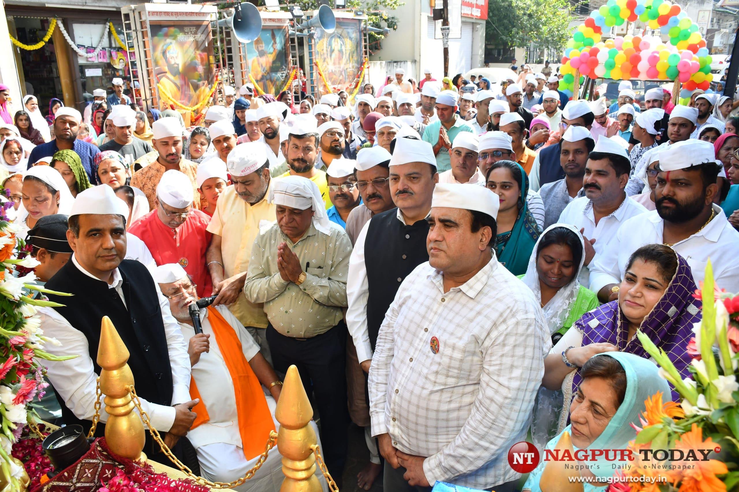 Grand procession marks 553rd Prakash Gurpurab of Shri Guru Nanak Devji ...