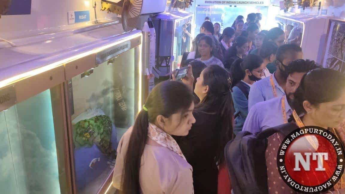 ISRO's ‘Space on Wheels’ bus catching all eyes at Indian Science Congress