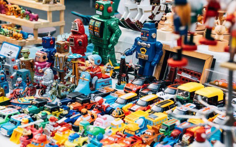 How to start a toy business