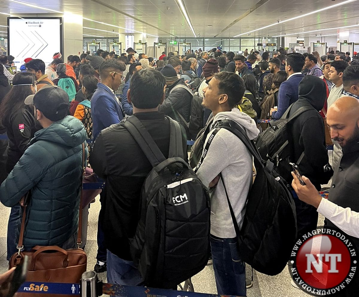 Long queues back at Delhi airport 3 months later
