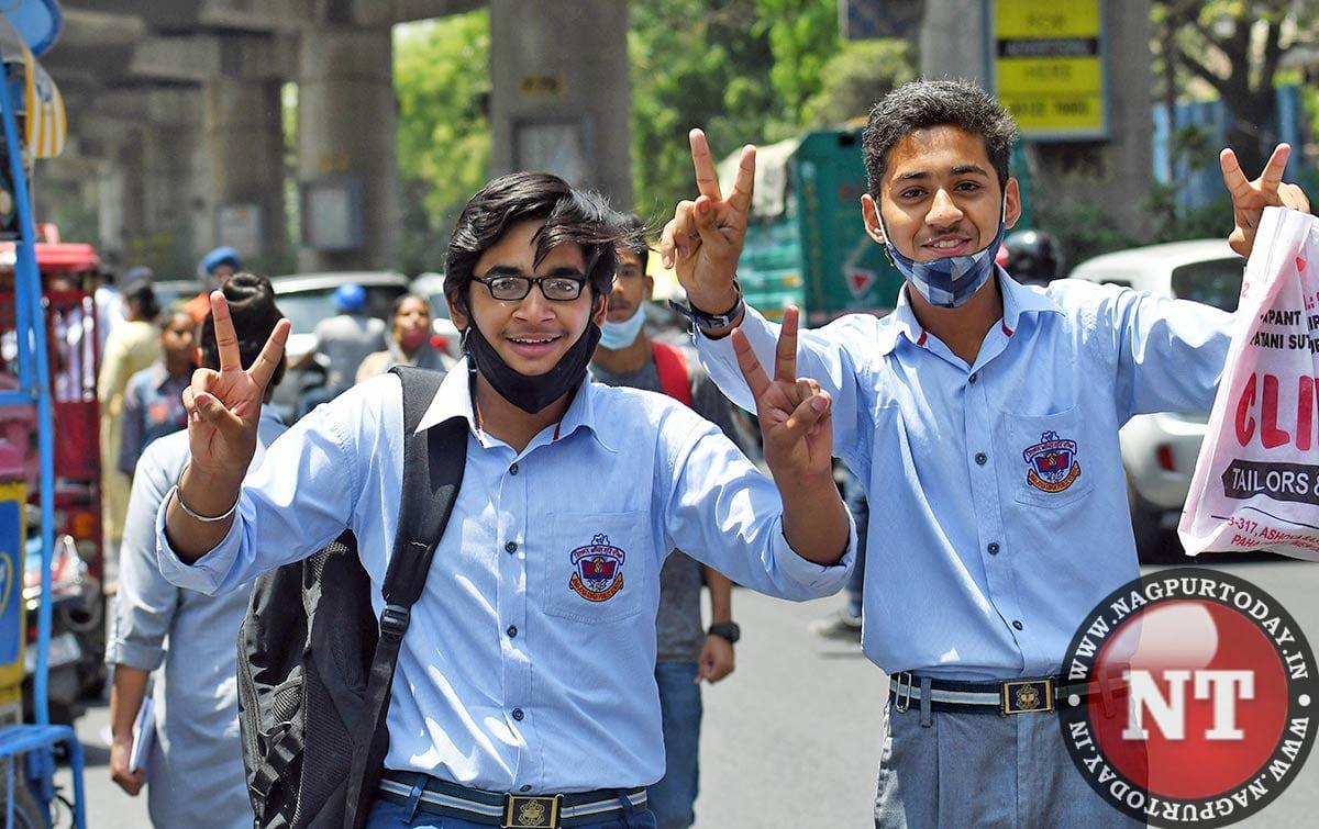CBSE results out, girls outshine boys (as usual)