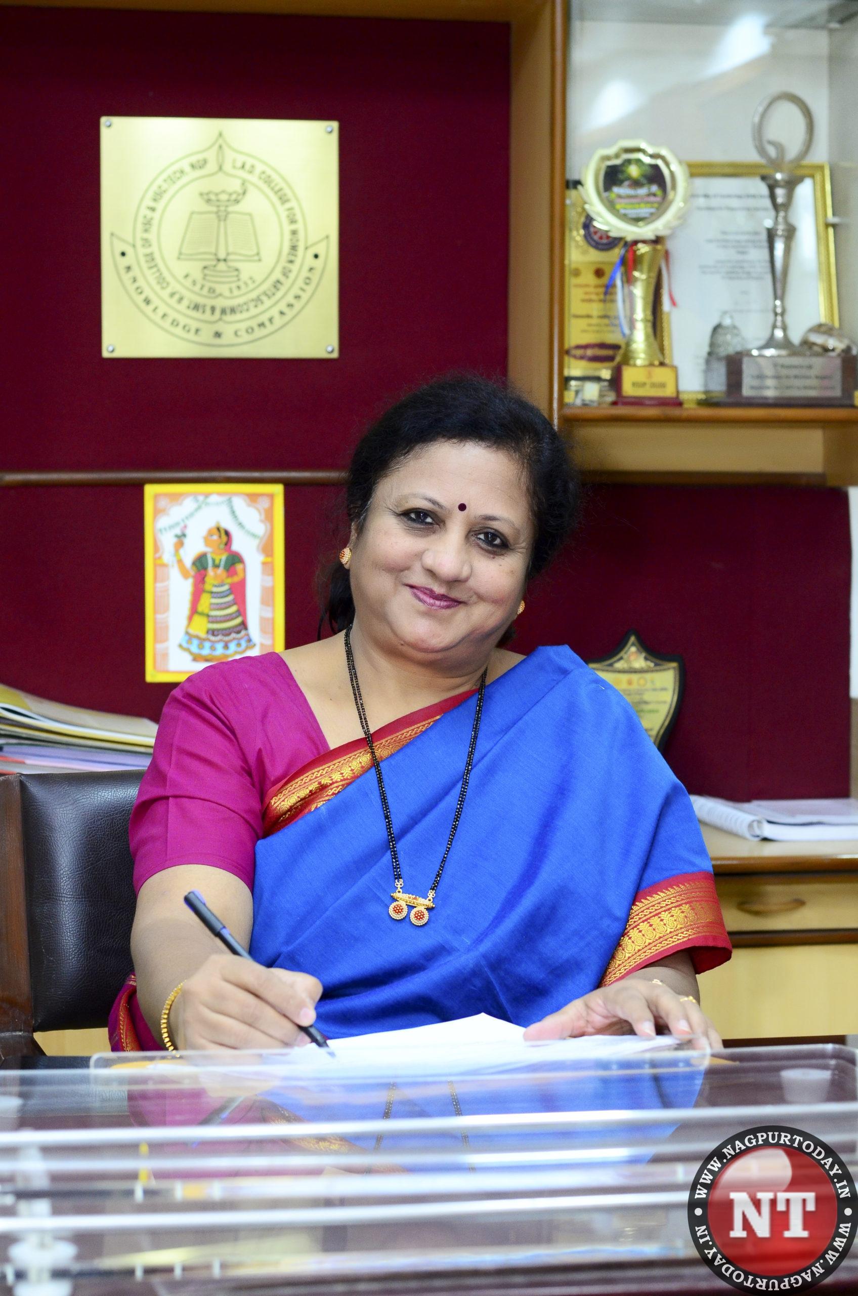 Dr. Pooja Pathak appointed Principal of LAD & Smt. R P College for ...