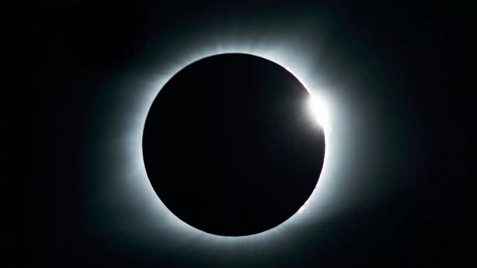 Year’s first Lunar Eclipse on May 5