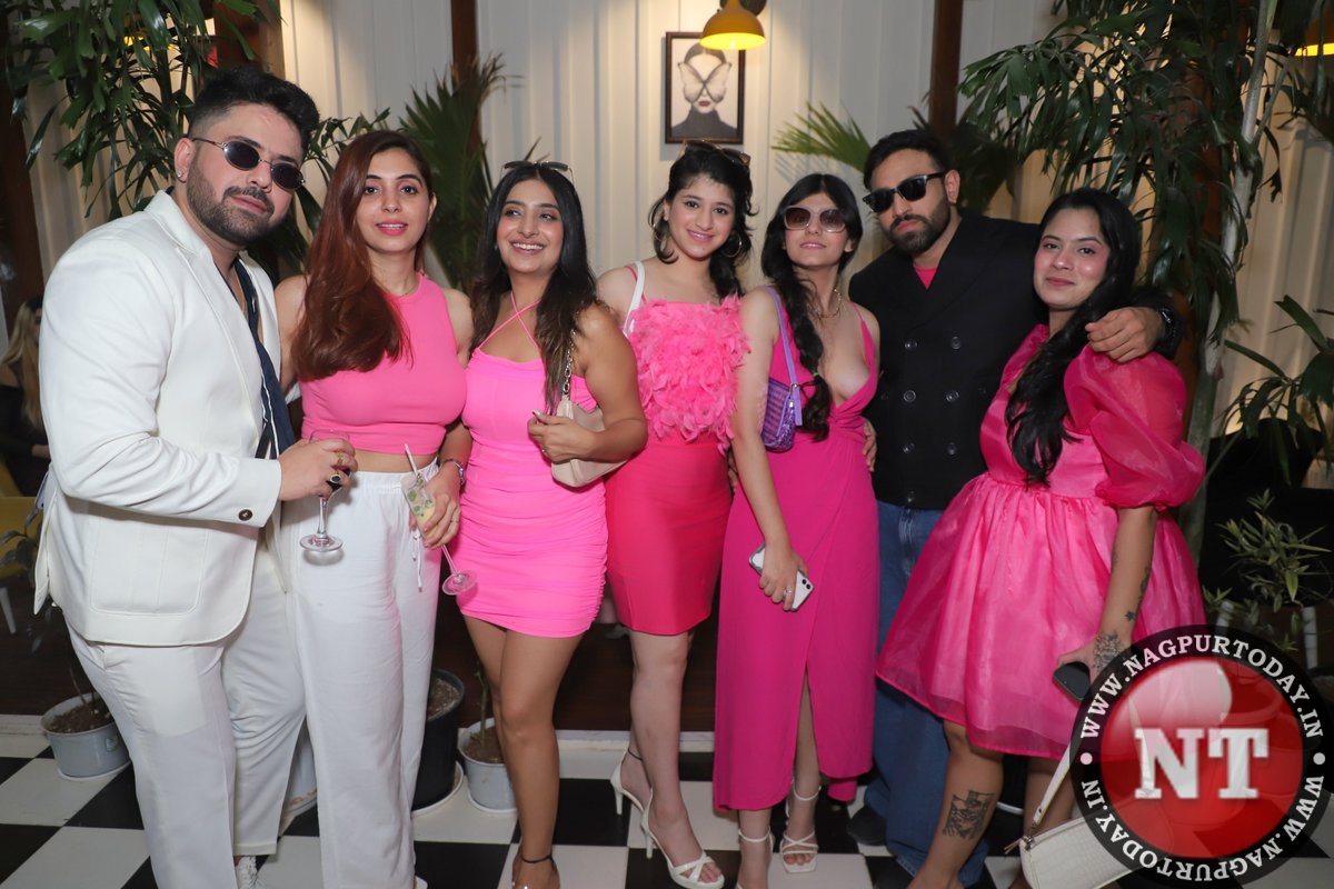 Brunch & Bubble's 'Barbie-Ken' cosplay party leaves everyone in awe!