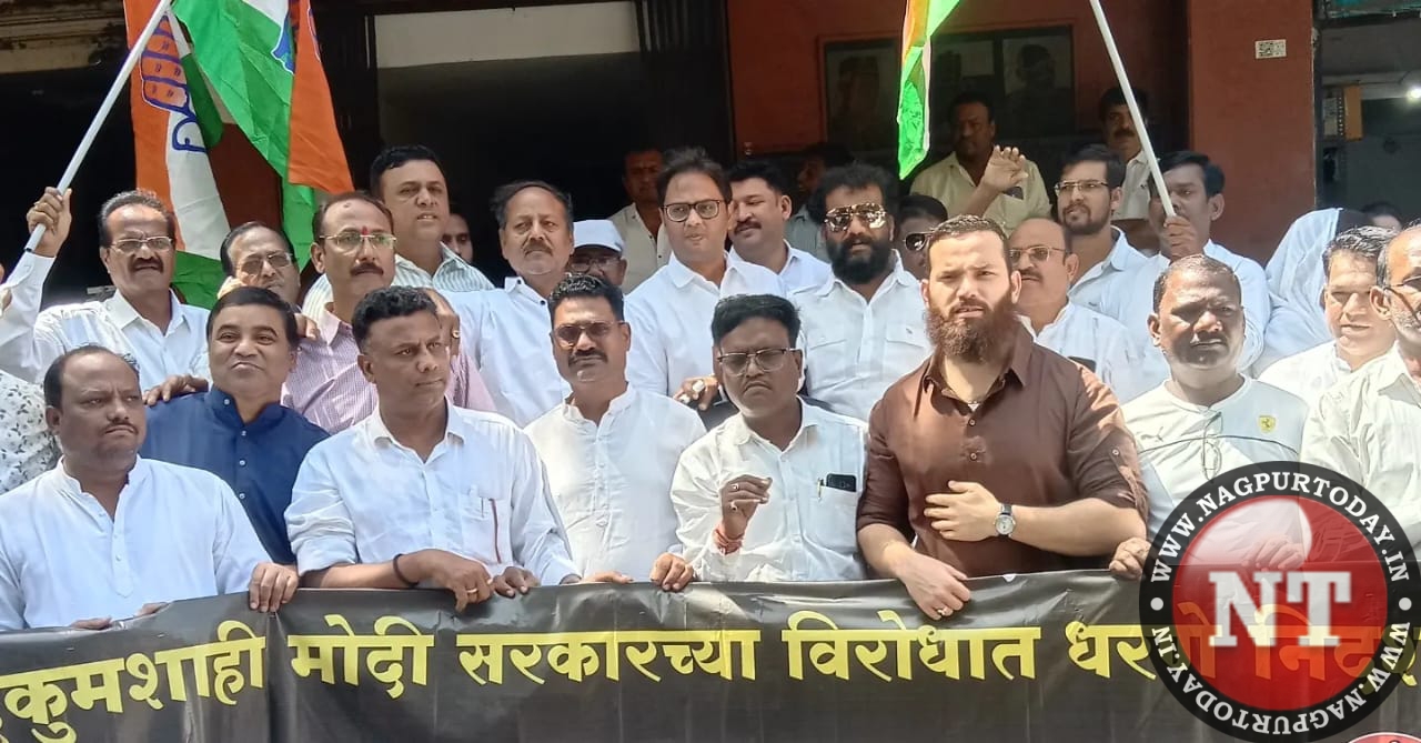 Nagpur Congress stages protest against Modi-led BJP for comparing Rahul ...