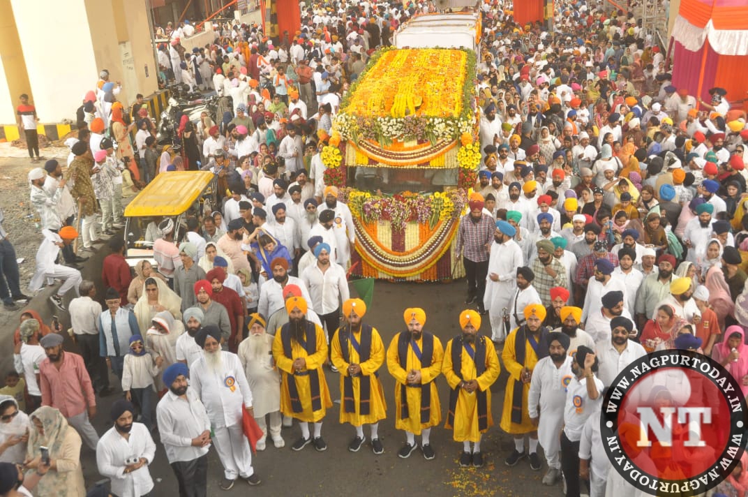 In Pics: Sikh community takes out procession to mark Prakash Parv in Nagpur