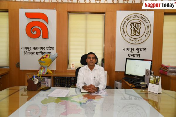 IAS Sanjay Meena takes charge as NMRDA Commissioner