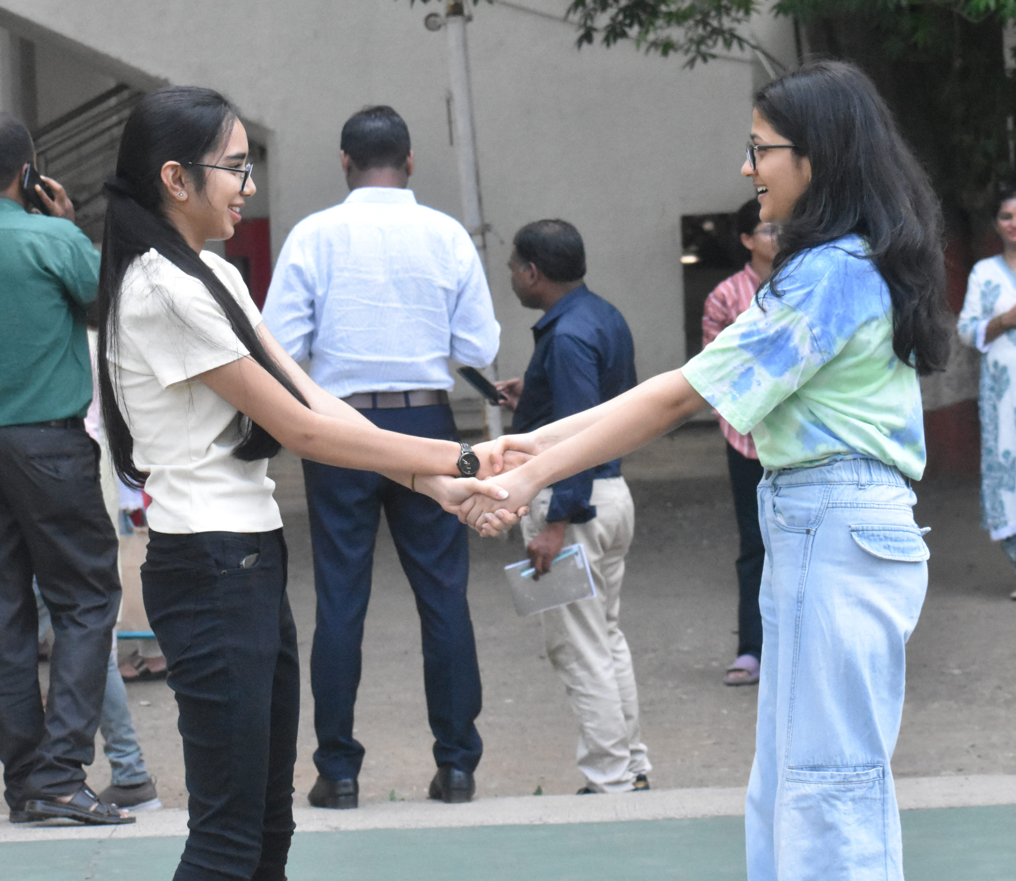 Here is the List of Nagpur's CBSE Toppers: Priyasha, Yug, Siddhi Lead ...