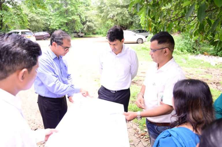 Nagpur Commissioner Inspects Radisson Blu Site for Proposed 'Smart Food ...