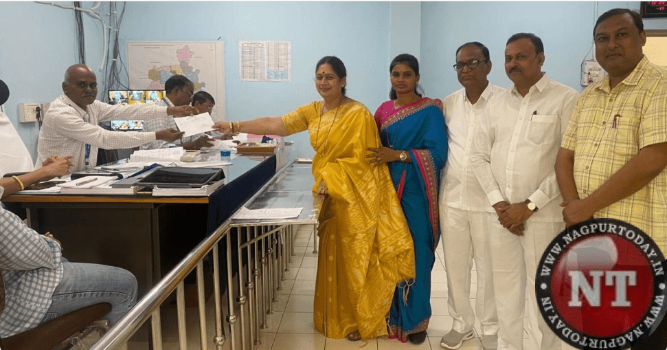 Anuja Kedar files nomination as independent candidate for Saoner seat