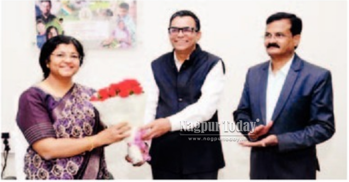 Dr Madhavi Khode Chaware takes charge as acting RTMNU V-C