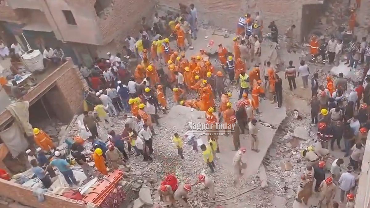 4 dead as building collapses in Delhi's Mustafabad