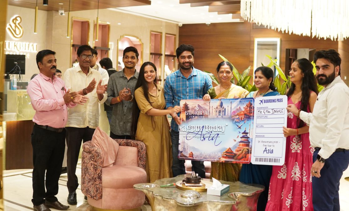 Mr. & Mrs. Ingale Win Grand Prize Trip to Asia in Batukbhai Jewellers ...