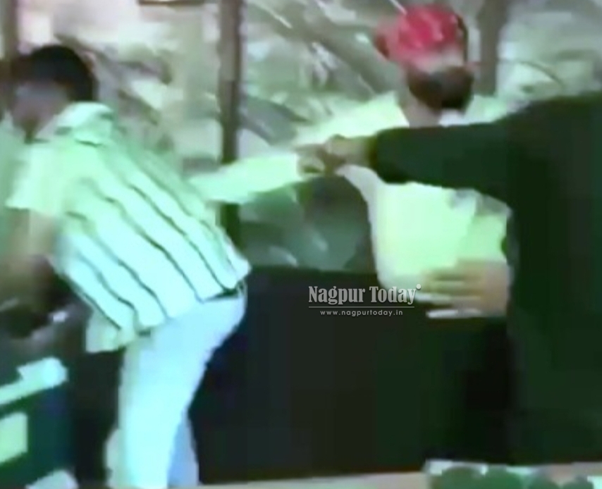 Two groups clash at Nagpur’s ‘Raasta’ pub; viral video sparks public ...