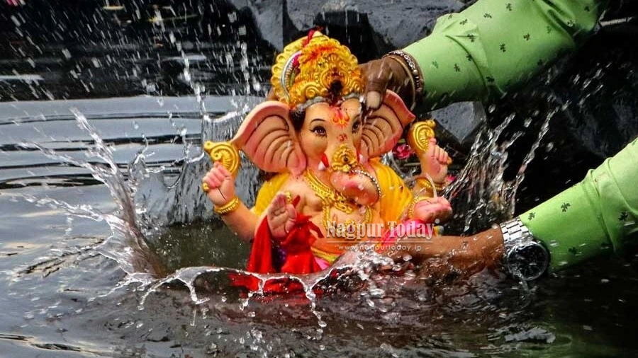 Mandatory immersion of 6-foot Ganesh idols in artificial tanks