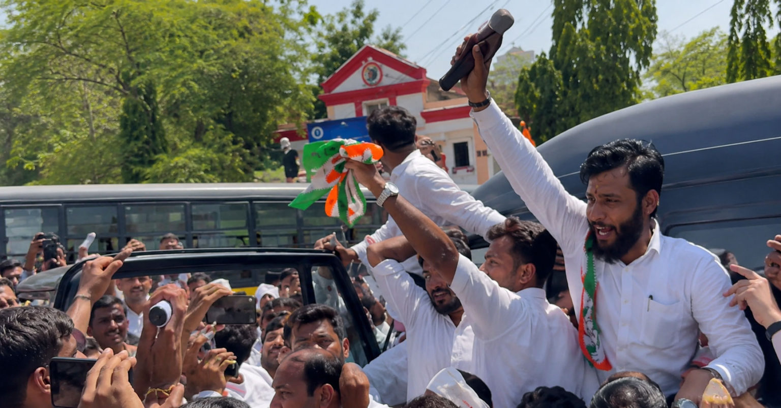 Congress Workers Clash With Police in Nagpur; Several Detained