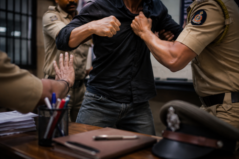 Drunk driver's friend storms traffic office, assaults cop, threatens PI ...